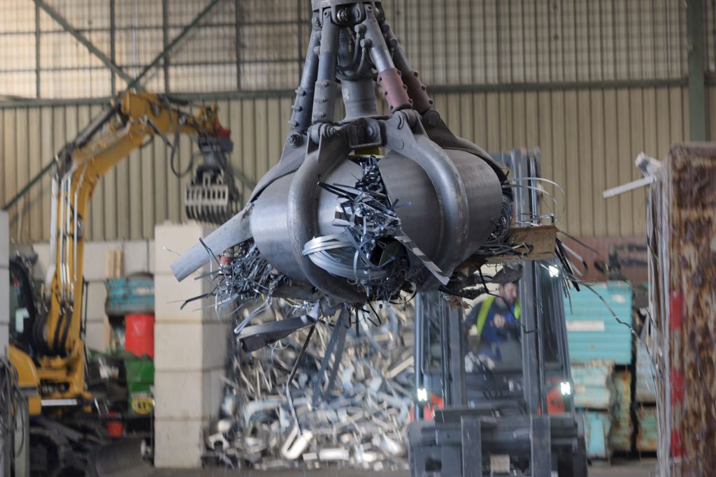 Avoided CO2 emissions through e-waste processing in 2020 - Circulaire ...